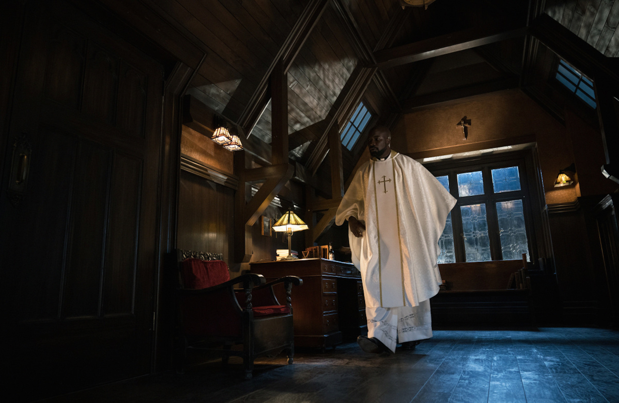 ‘Evil’ Bosses Break Down Kristen & David’s Very Intimate Moments in the ...